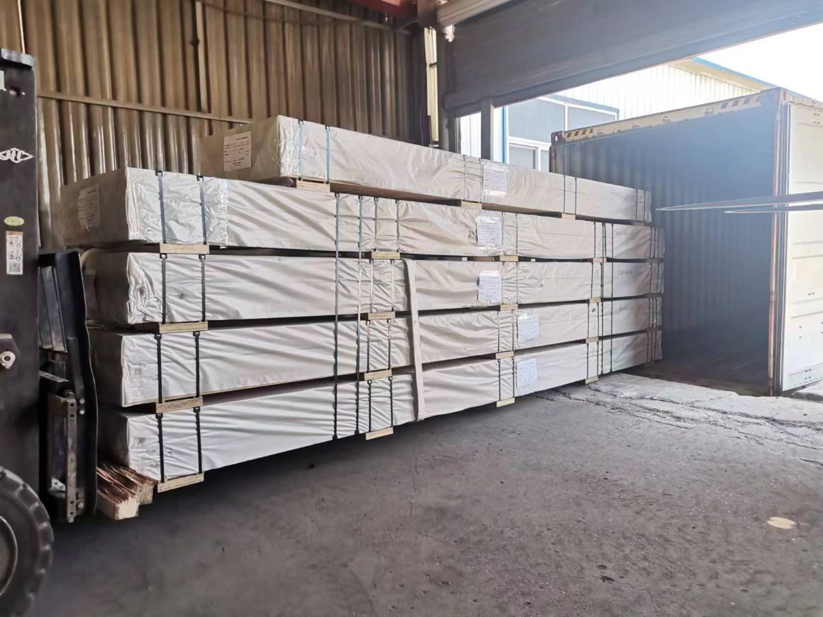 OSHA larch pine LVL scaffold wood planks for construction - YELUWOOD